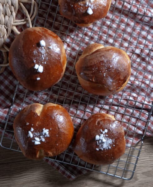 Bath Buns Recipe - Jane Austen’s Favourite - Jess Eats and Travels